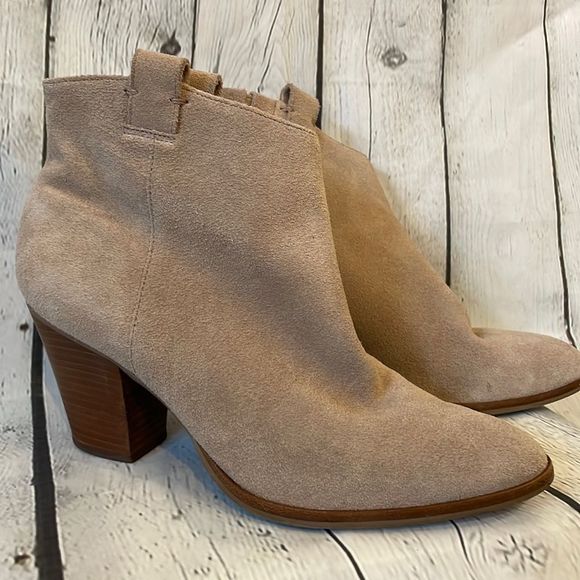 J. Crew | Shoes | J Crew Leather Cream Colored Ankle Heel Booties ...